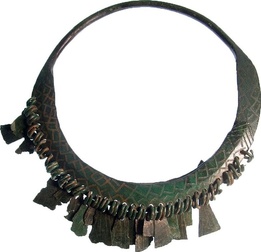 Pre-Viking Neck Torques from Northern Europe or the Urals, 5th - 8th ...