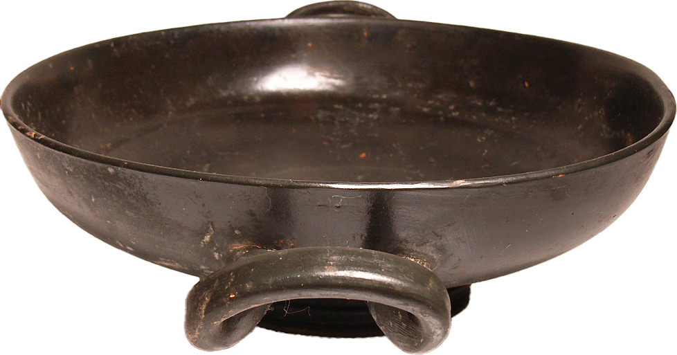 Ancient Greek drinking bowl Kylix with decoration Magna Graecia ...