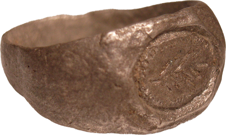 ROMAN Museum-quality Roman signet ring with leaf made of silver ...