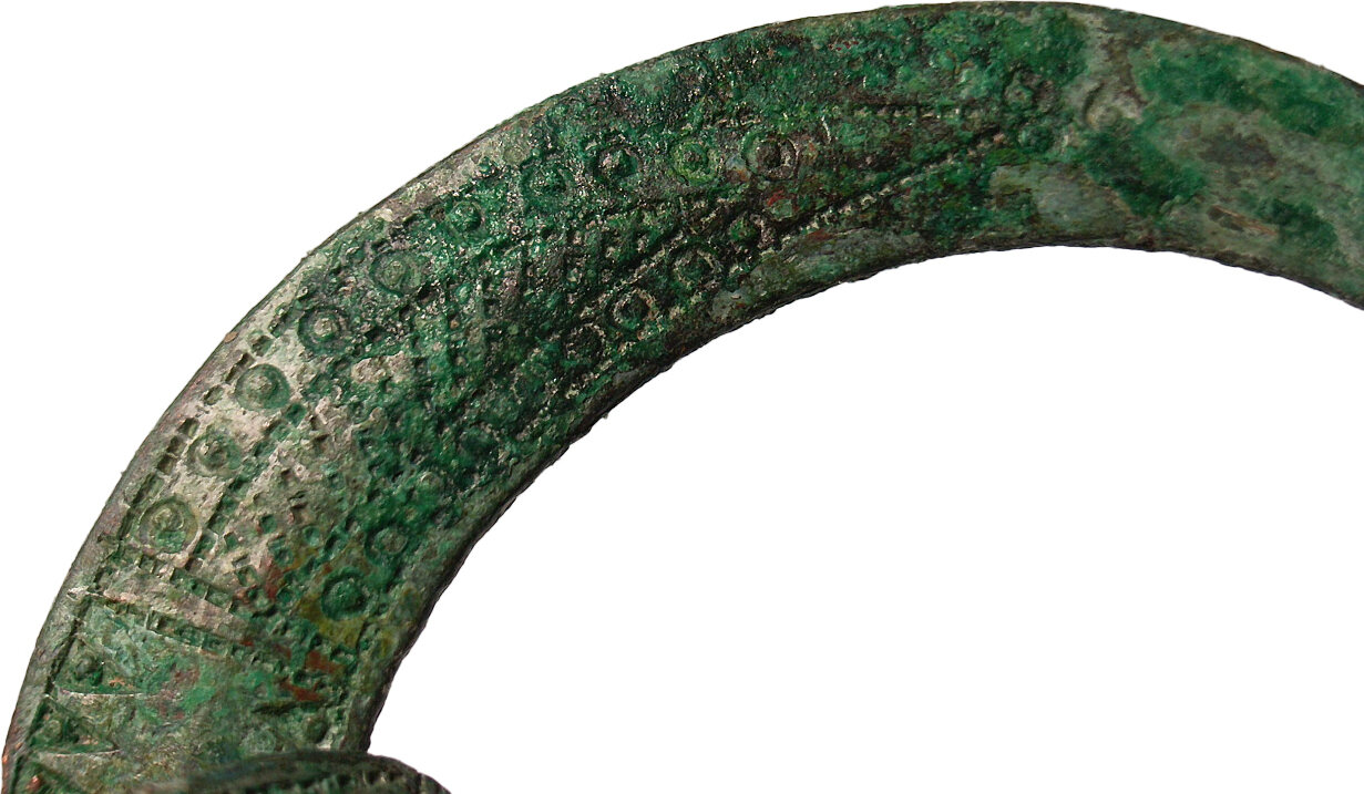 Large Viking Omega fibula with rich decoration, Norman collection VZ ...