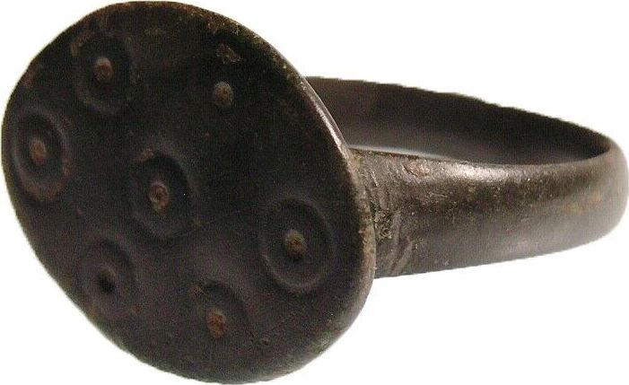 ROMAN: Rare Roman circle eyes legionary finger ring, bronze - intact ...