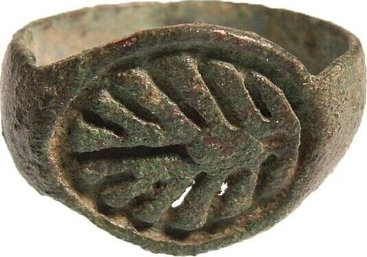 SIGNET RING: Rare Roman finger ring with floral ornamentation - leaf ...