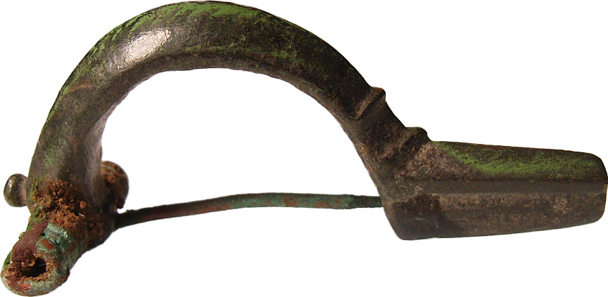 Roman arch robe brooch in a beautiful design, Roman estate, brooch ...