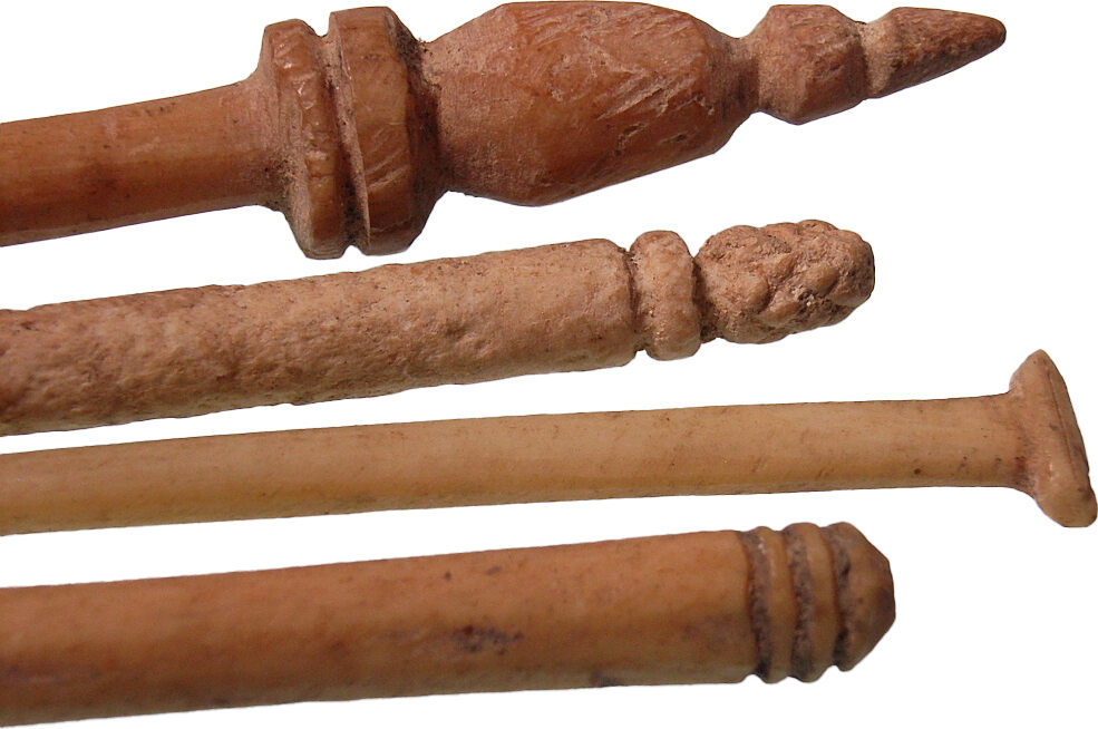 Roman leg pin collection robe pin, hairpin, make-up stick RÖMER rare ...