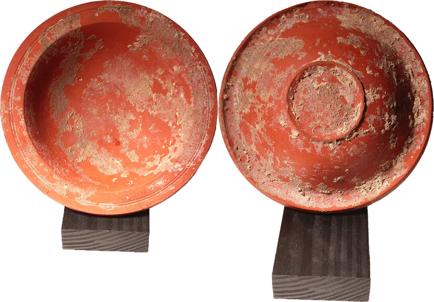 Roman Terra Sigillata dinner plate Roman table culture from Southern ...