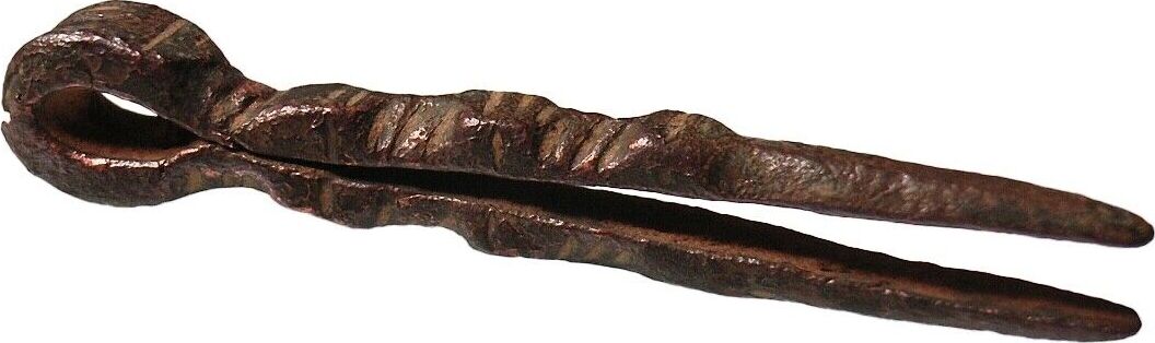 Roman medical forceps with decoration intact. Roman collection rare ...