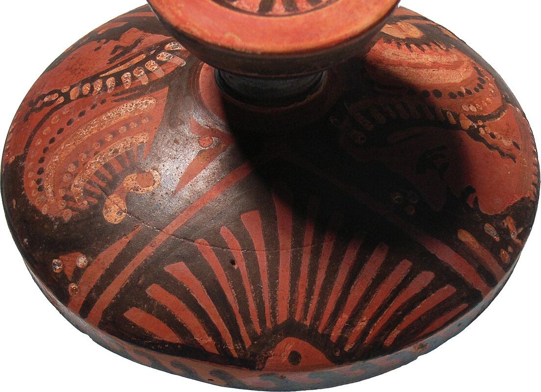 Ancient Greek cover with women's heads from an Apulian Lekanis, Magna ...