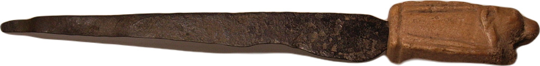 Roman knife with a bear's bone handle Roman collection Antiquity 1st ...