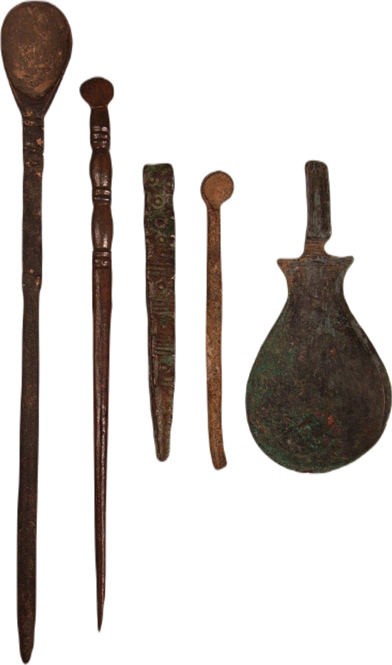 Roman medical surgical tools group of spoons and tweezers | MA-Shops