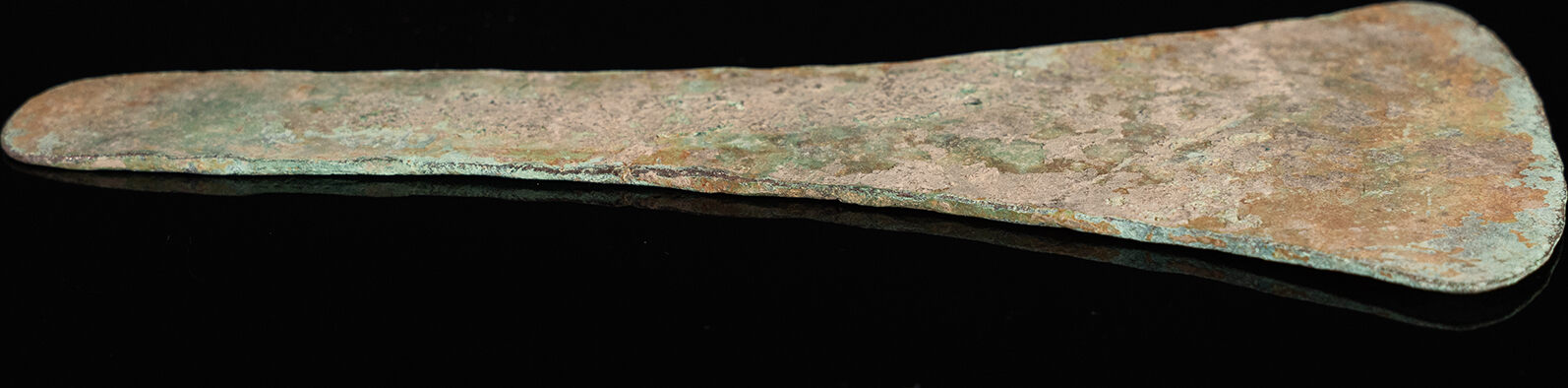 Bronze Age ax blade flat ax in very nice condition Bronze Age | MA-Shops