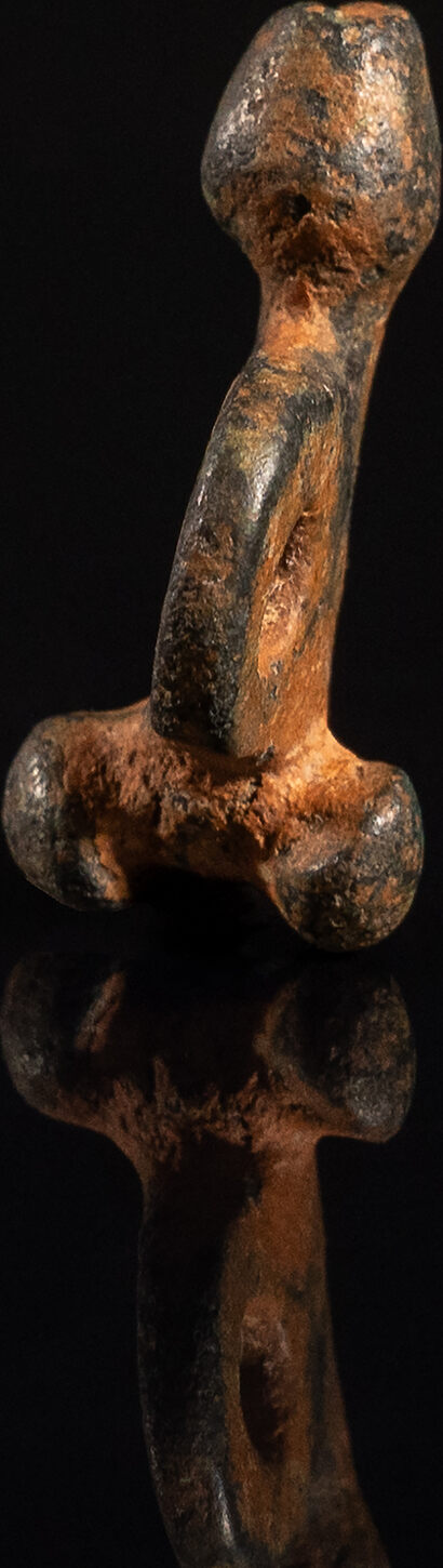 Roman phallus amulet (Fascinus) made of bronze | MA-Shops
