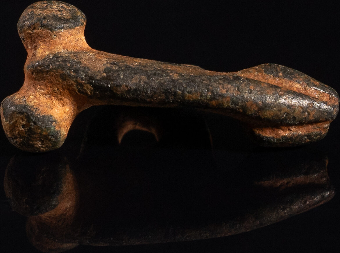Roman phallus amulet (Fascinus) made of bronze | MA-Shops