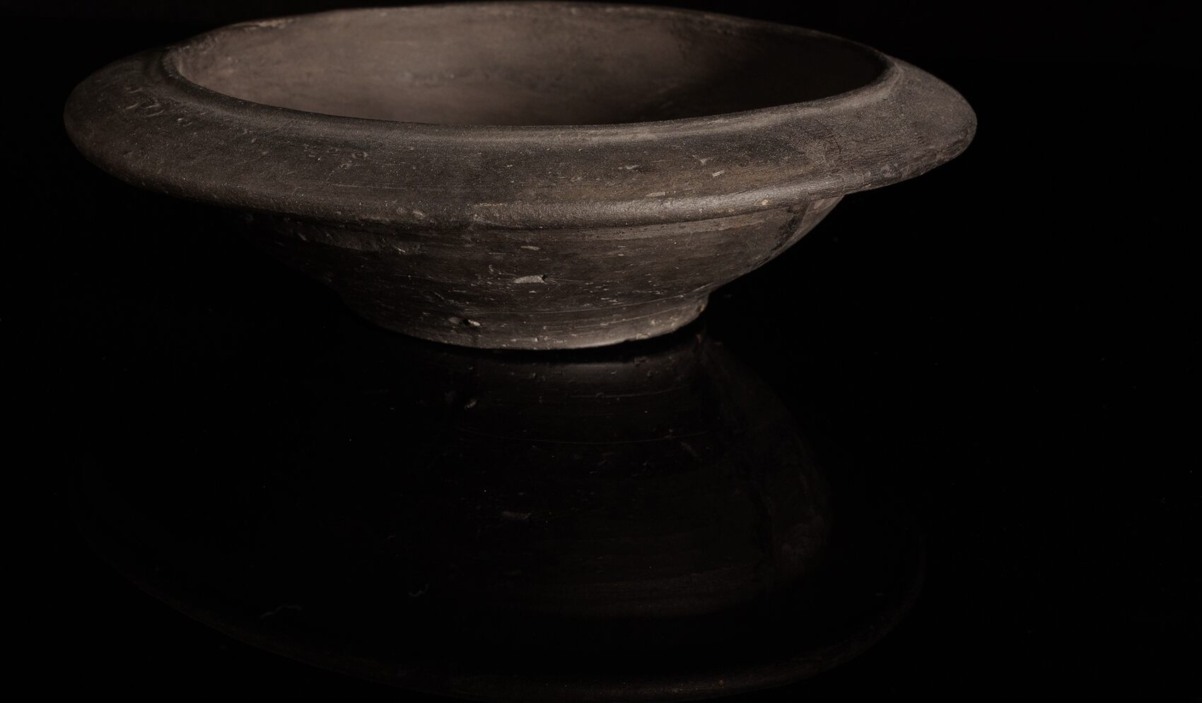 Roman ceramic dinner plate from ancient times | MA-Shops