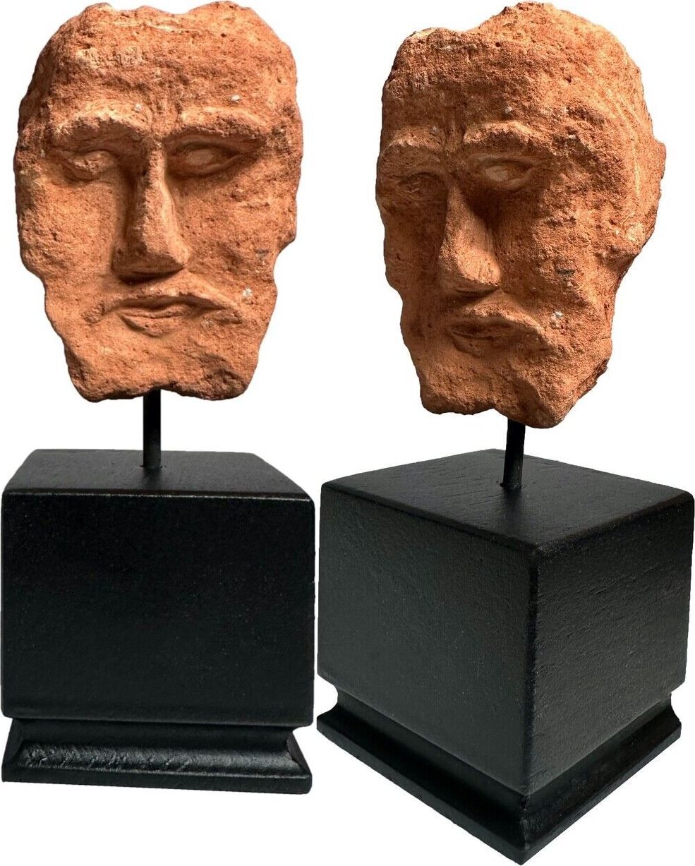 UNIQUE: Celtic stone head made of red sandstone in excellent ...