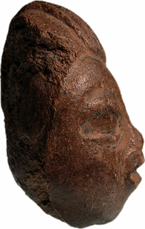 Pre-Columbian ceramic head of a Mayan, Inca man, Tumaco-La-Tolita ...