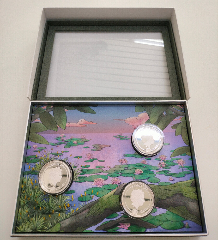 Samoa 3 x 5 Dollar 2022 Golden Insect Collection, Elizabeth II ...