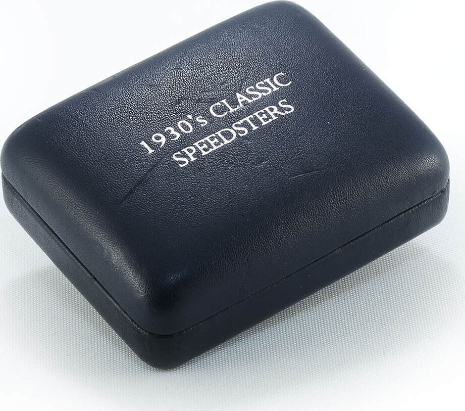 2 dollars Cook Islands $2 1930 Classic Speedster 1935 Bugatti 57 ...