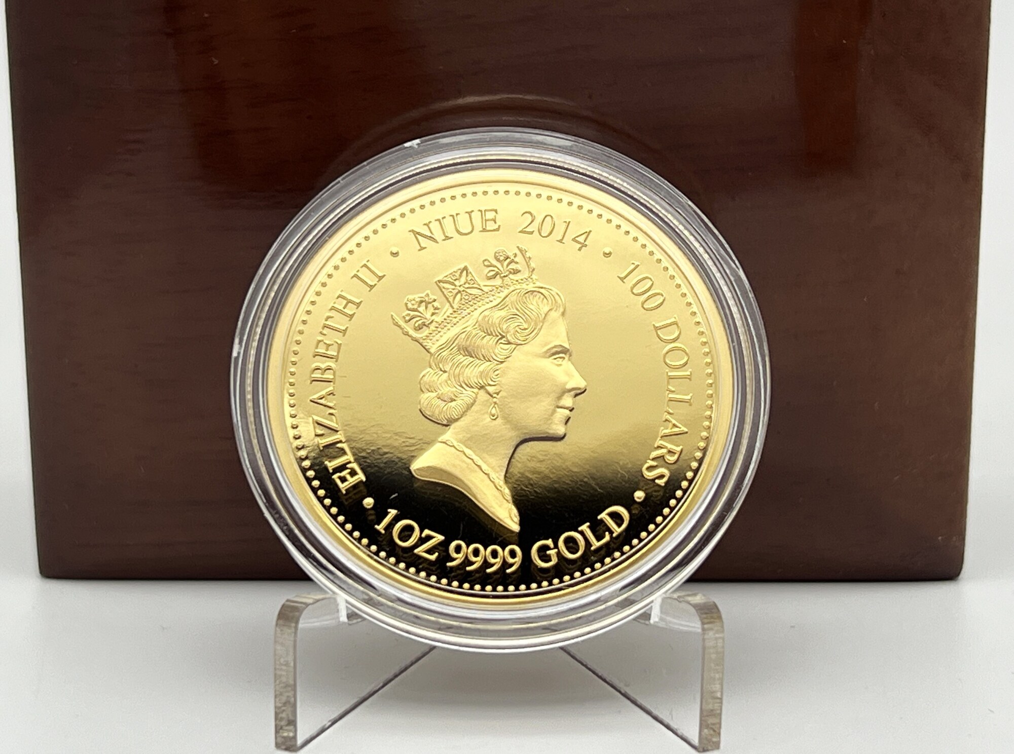 Niue 100$ 2014 Remarkable Reptiles FRILLED NECK LIZARD 1oz Gold Coin ...