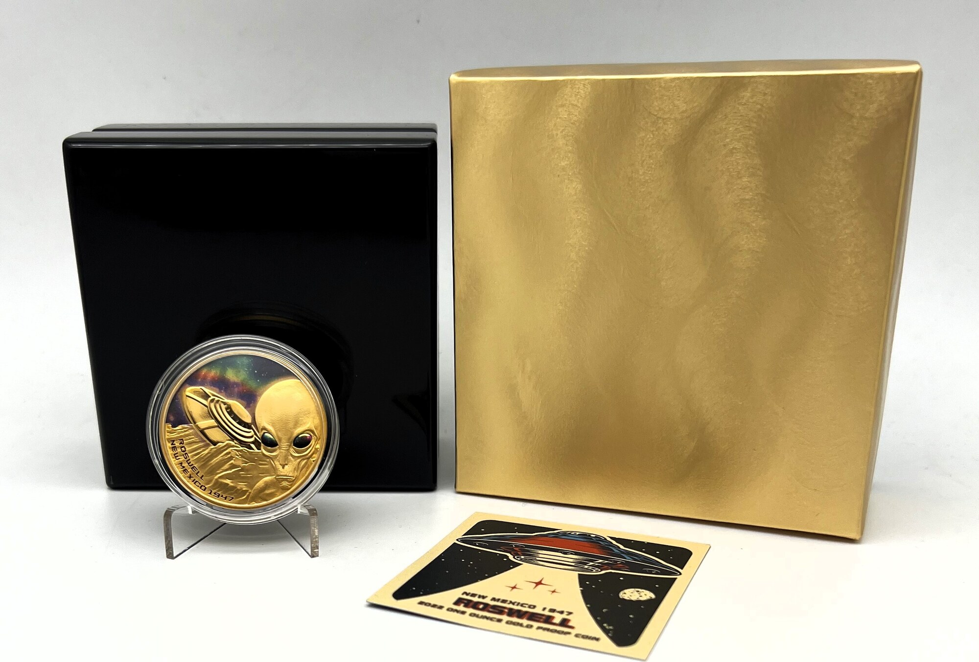 Niue 100$ 2022 ROSWELL 75th Anniversary Flying Saucer UFO 1oz Gold ...