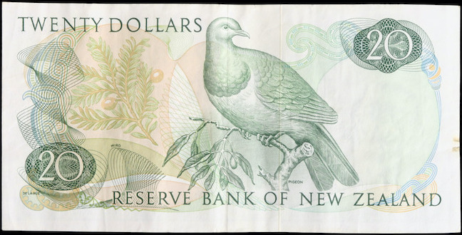 New Zealand 20 Dollars 1975-77 Star Replacement note Fine | MA-Shops