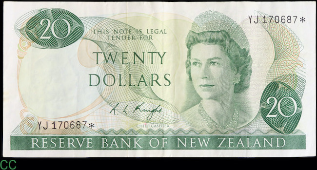 New Zealand 20 Dollars 1975-77 Star Replacement note Fine | MA-Shops