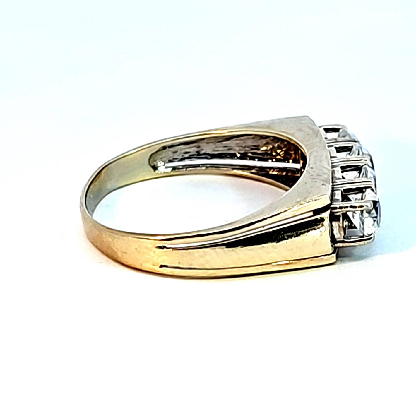 585 Gold Ring mit weißen Saphiren, 3,89g, Ringgröße 60 Sehr gut, siehe ...