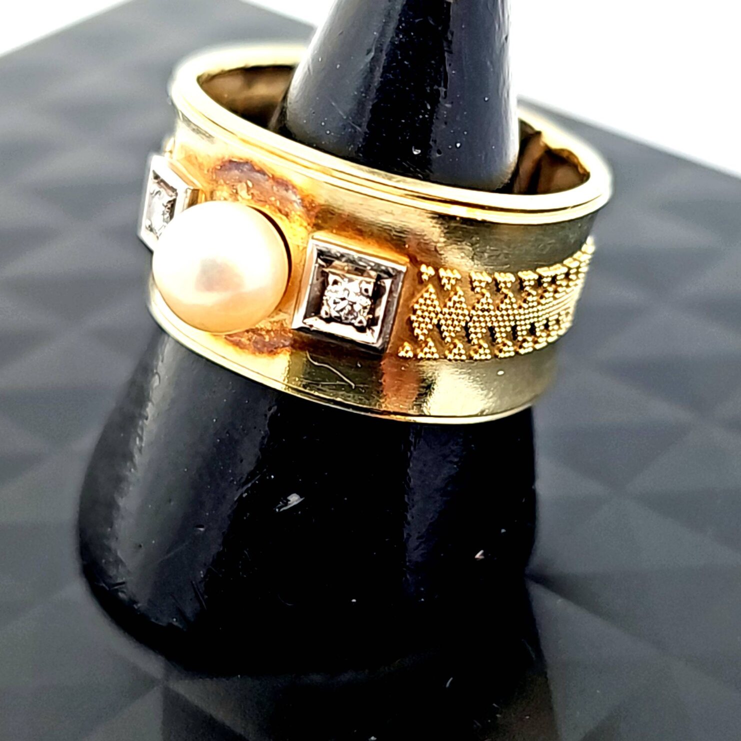 585 Gold Ring mit Perle und Zwei Diamanten, 7,12g, Ringgröße 59-61 Sehr ...