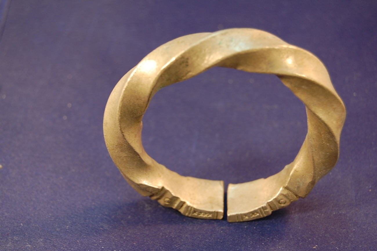 Afrika - Sammlung Manillen Primitivgeld 1 Manille 1500-1900 Aus der ...