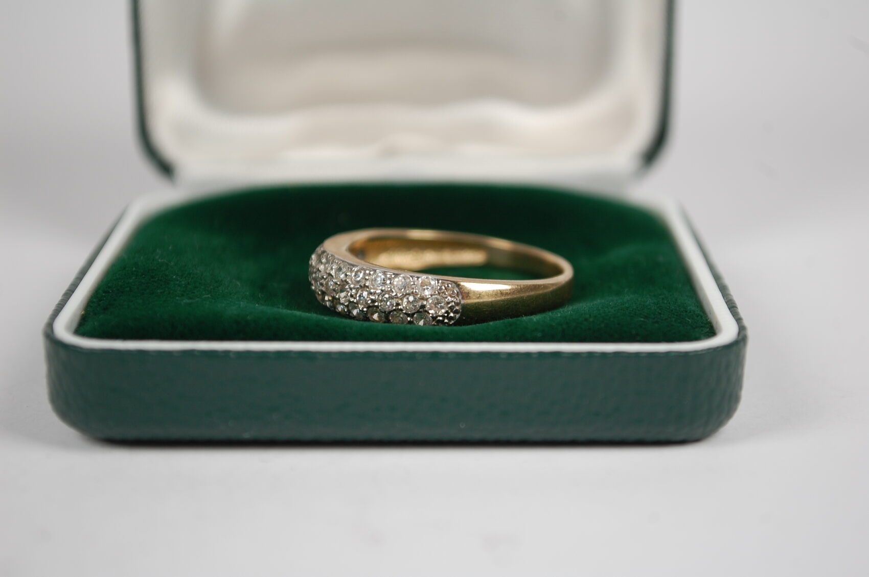 Ring, 333 Gold, mit Zirkonen, Ringgröße 62 | MA-Shops