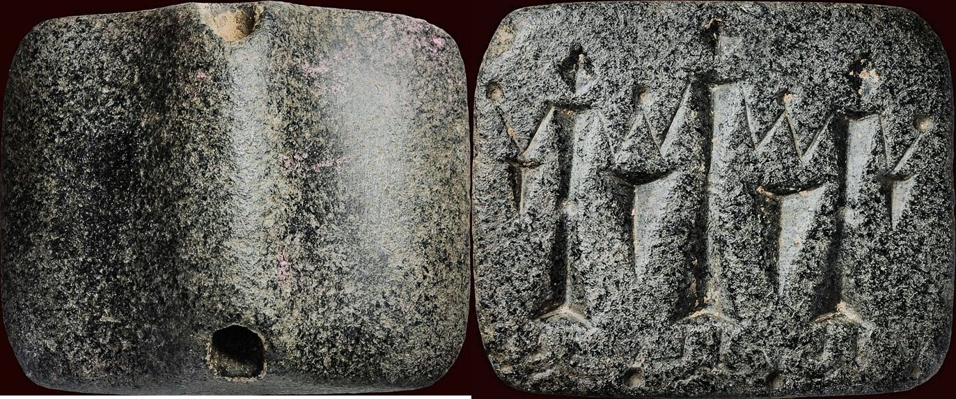 ARCHAEOLOGICAL OBJECT - ANATOLIA / SYRIA / MESOPOTAMIA - Roof-shaped ...