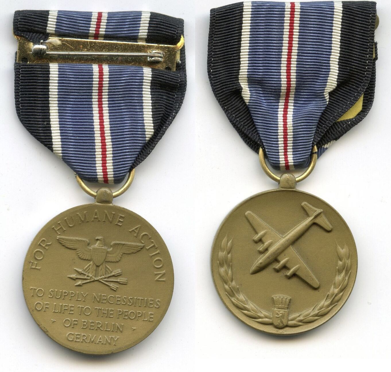 Medal World War 2 Berlin Airlift Humane Action Military - P335 | MA-Shops