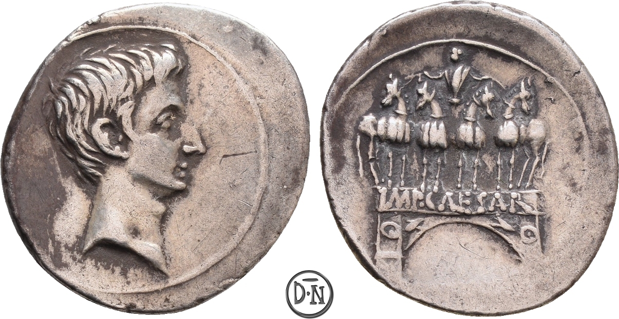 Octavianus (Imperator) Denar 30-29 v. Chr. Roma, Statue des Octavian ...