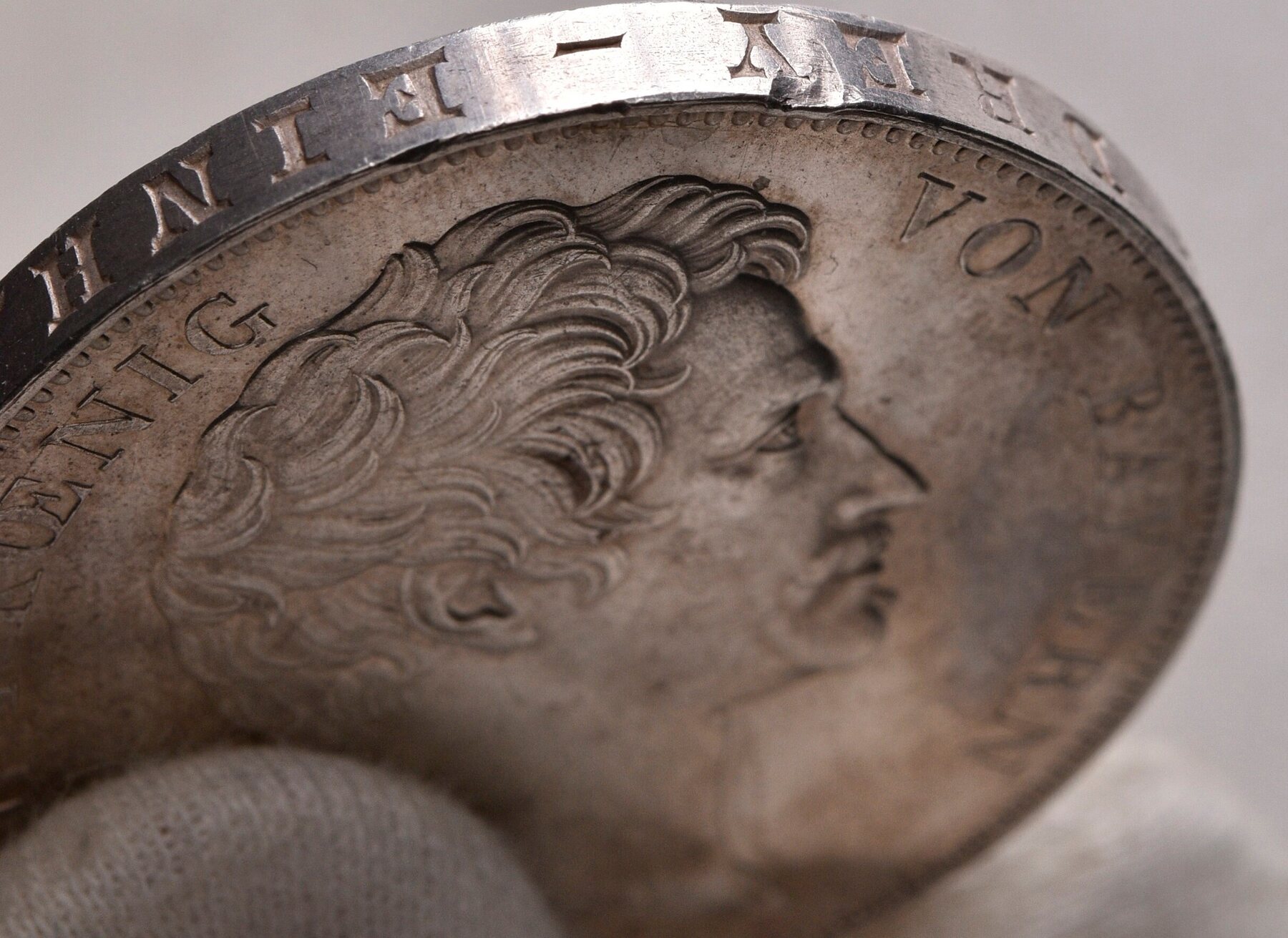 Bayern Geschichtsdoppeltaler, München 1842 Ludwig I., 1825-1848 VF-EF, kl. Randfehler, min ...