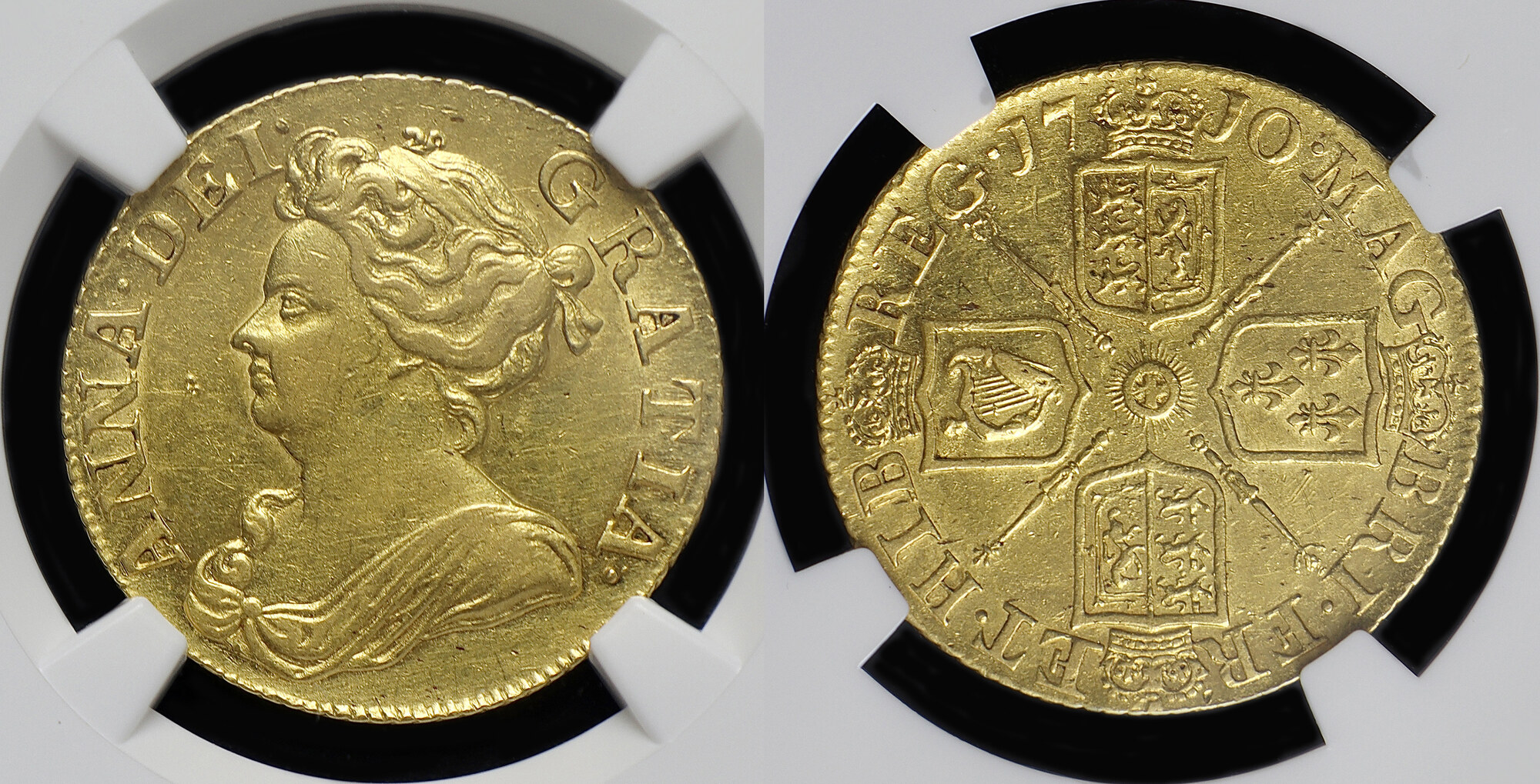 G.BRITAIN GUINEA 1710 Queen Anne - 3rd bust NGC AU 53 | MA-Shops