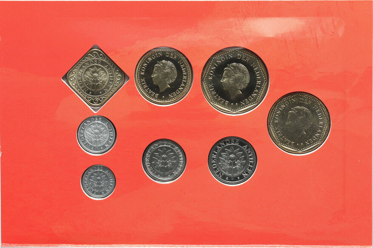 Netherlands Antilles Official annual mint set 2012 Curacao i Sint ...