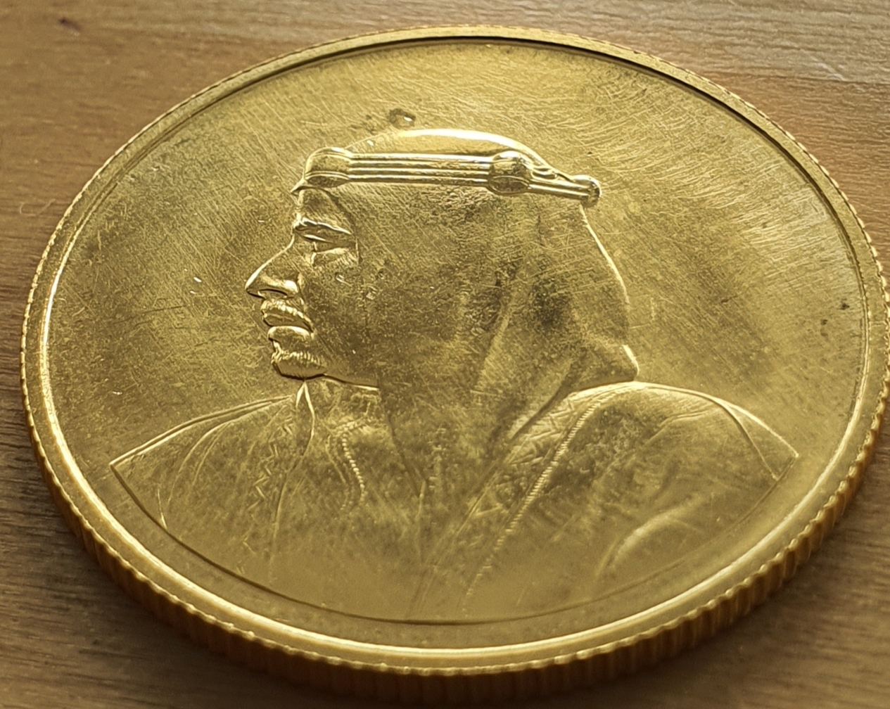 Bahrain Gold 10 Dinar ND 1971 Independence Isa Bin Salman USA UNC min ...