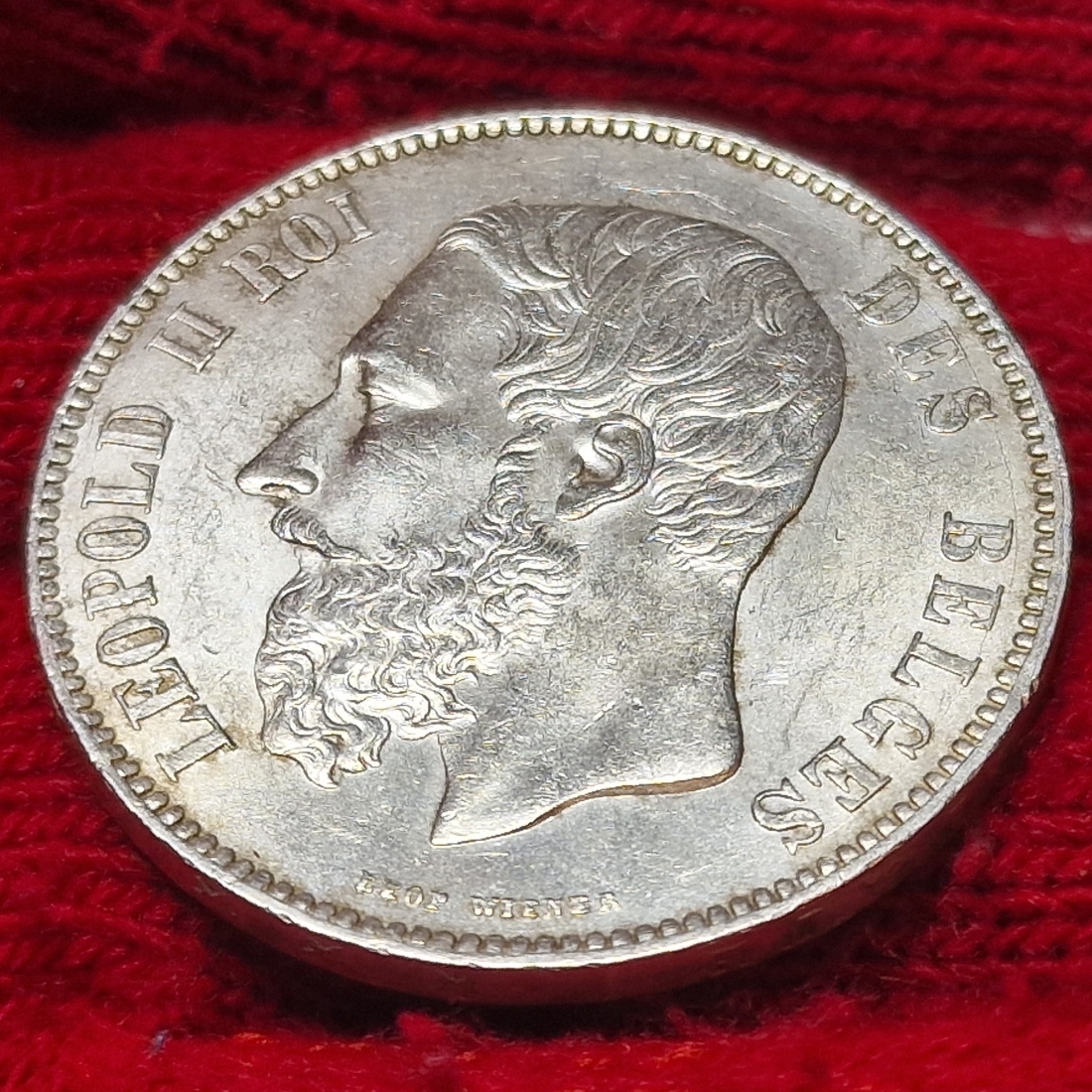 Belgien Belgium 5 Francs 1870 Leopold II. Roi Des Belges Au/Unc min scr. slightly toned | MA-Shops