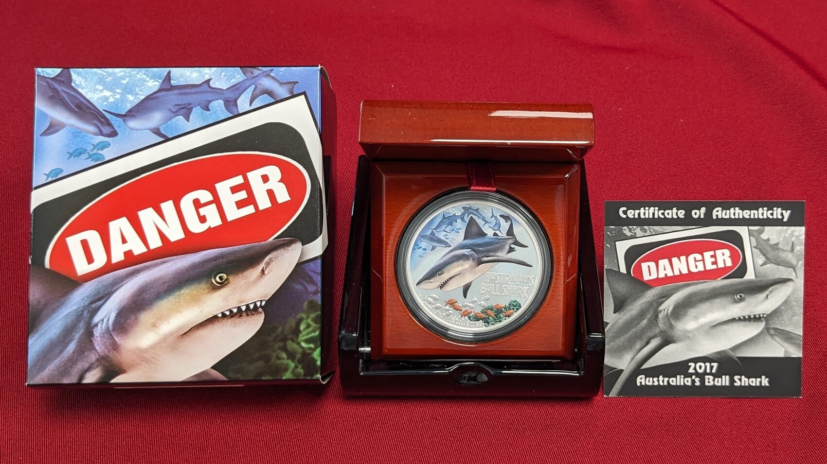 Tuvalu 1 Dollar Silbermünze - 1 oz Silver Proof Coin 2017 Danger Series ...