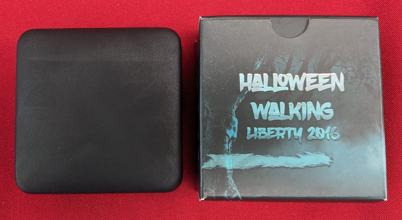 USA 1 Dollar Silbermünze mit Farbapplikation 2016 Halloween Walking ...