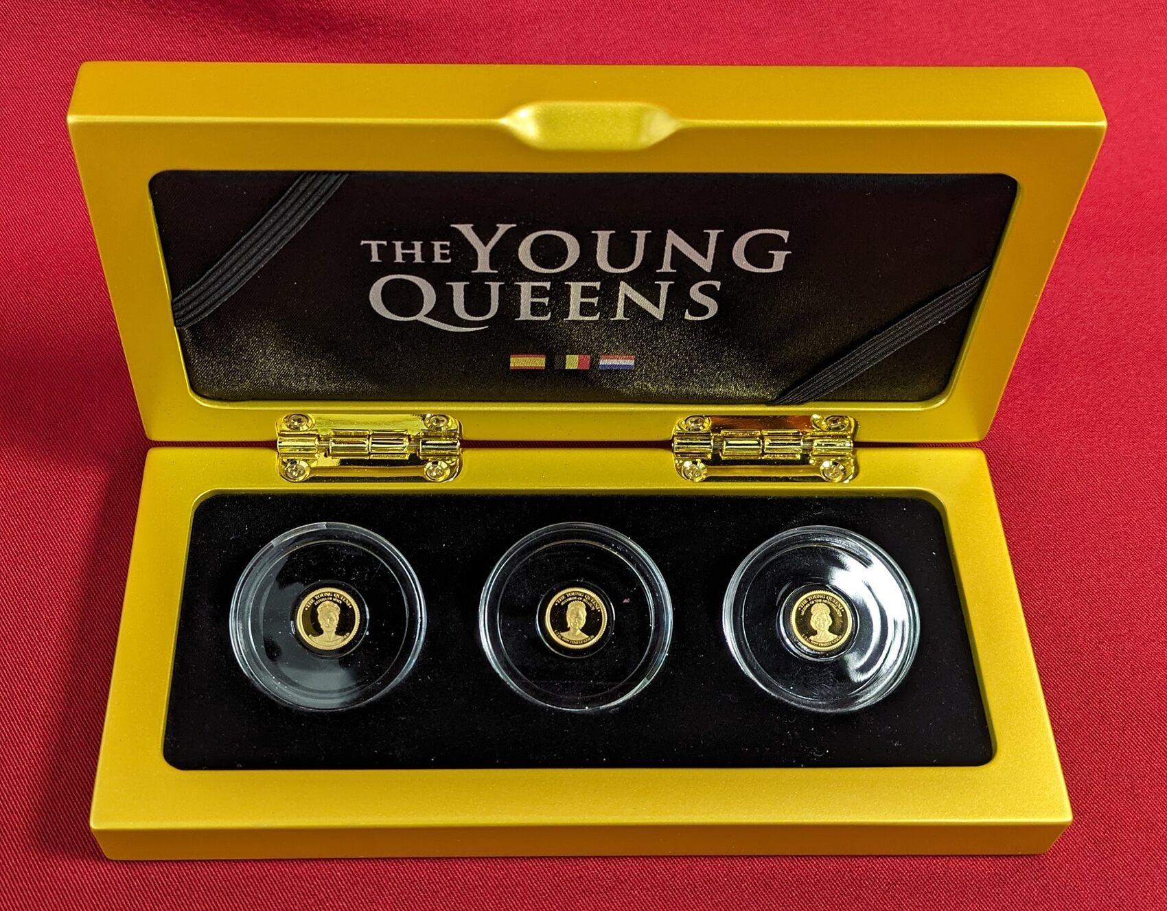 Gambia 3 x 200 Dalasis Minigoldmünzen 2020 The Young Queens - Die Jungen Königinnen Proof with ...