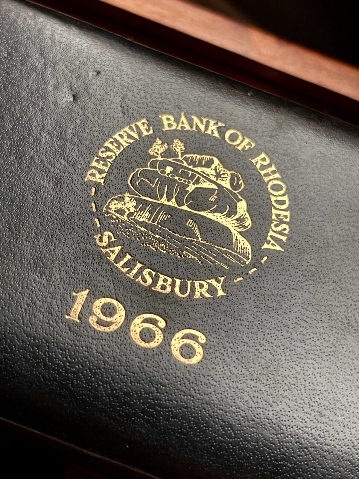 Rhodesien Pfund Rhodesia - 1966 - 3 Coins Gold Proof Set - 1 Year ...