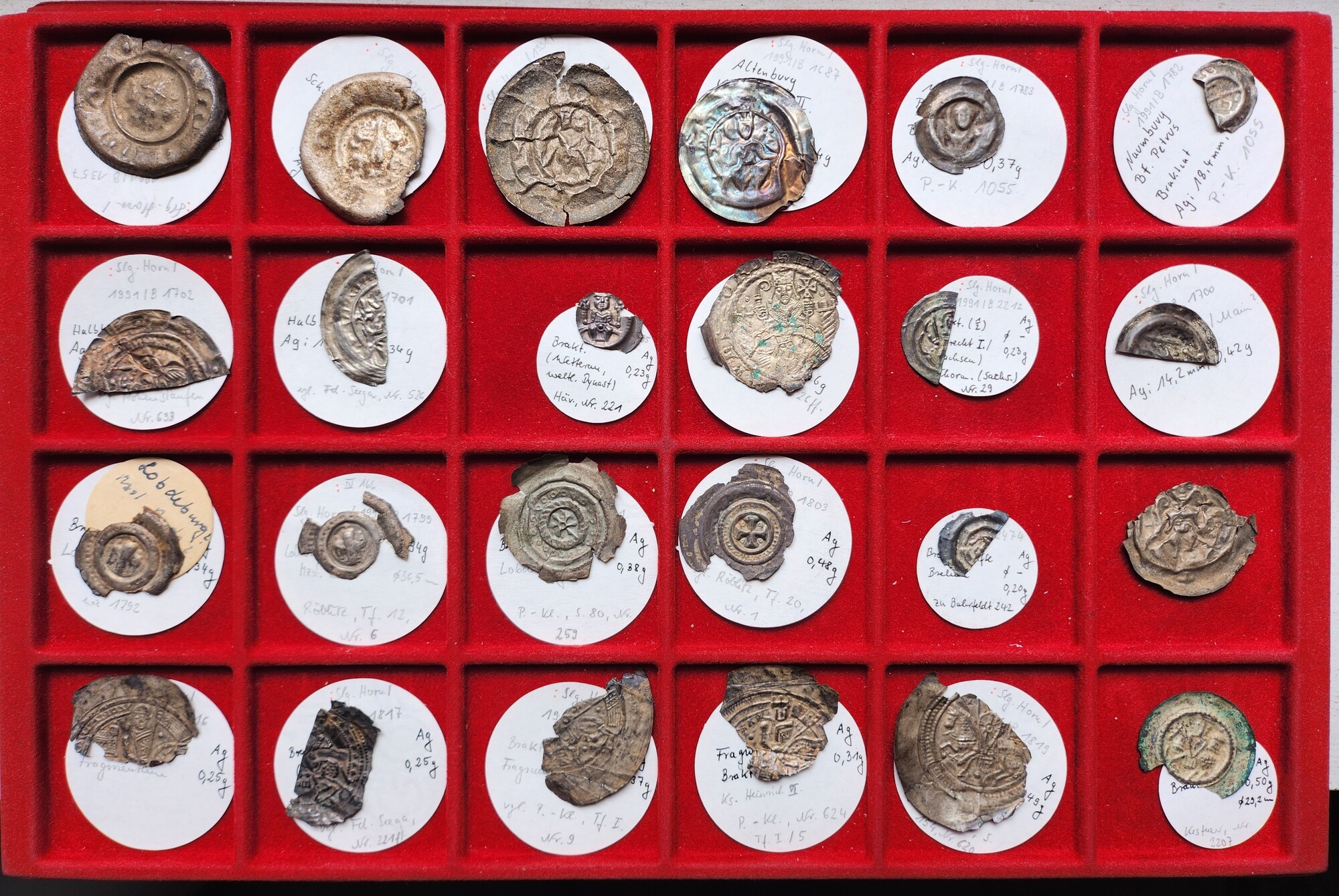 Deutschland Brakteaten Lot 48 Stück diverse ex Slg. Horn mit ...