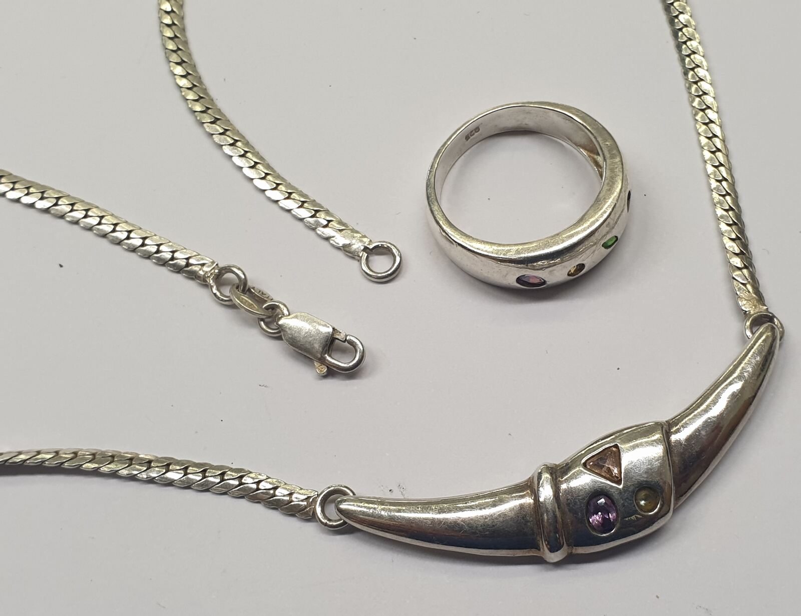 Silberschmuck vintage 925er Silberset 2 teilig Ring Collier Silbercollier Silberring getragen ...