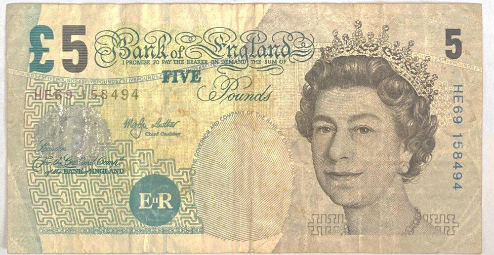 United Kindgom, Großbritannien 5 Pounds 5 Pounds (2002) IV+ | MA-Shops