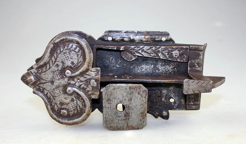 Medieval & later artifacts Lovely European 17th. century Early iron ...