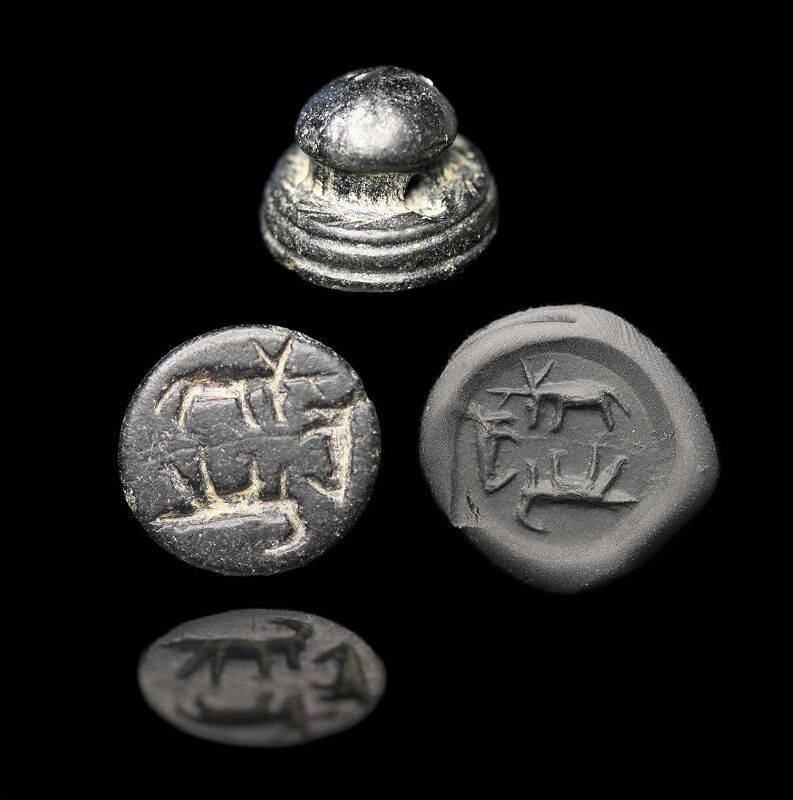 Ancient art Excellent ancient stamp seal w 3 animals, Hittite, mid 2nd ...