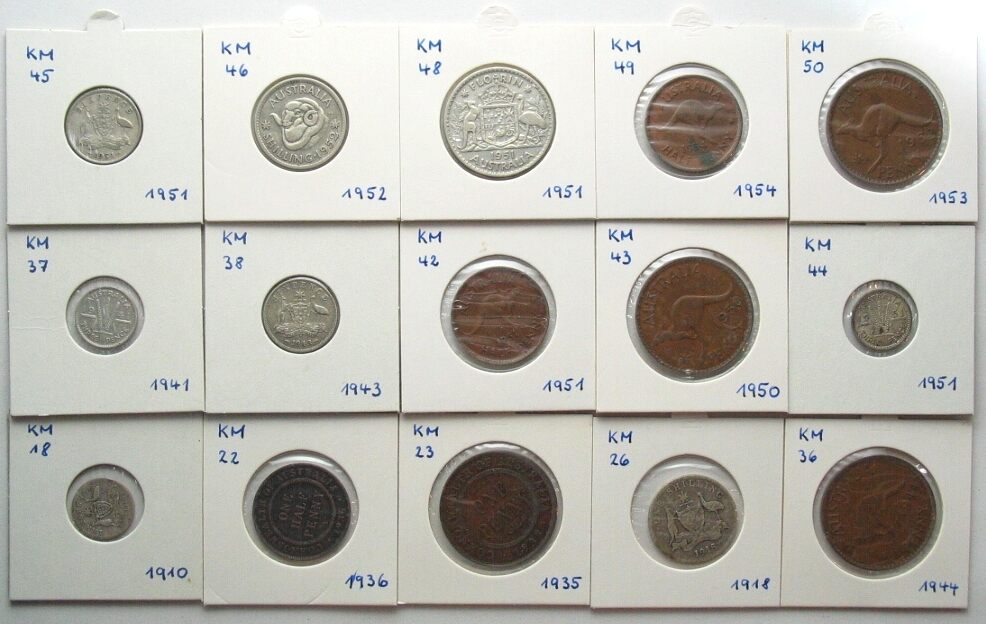 Australien 1910-1985 AUSTRALIA Collection of 40 coins 1910-85 with 17 ...