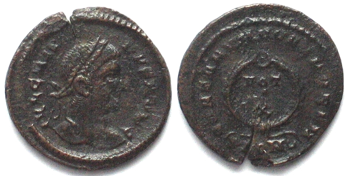 Roman Imperial CRISPUS (317-326 AD). AE Follis, 324, VOT X, PLON ...