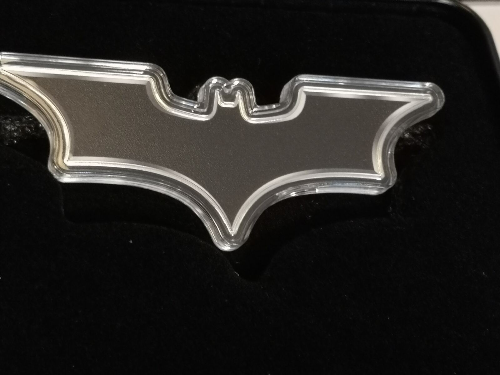 Batman™ Batarang™ DC Comics™ Samoa 2022 1 oz Silver Coin Colored Box ...
